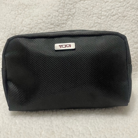 Tumi | Bags | Tumi Alpha Mini Case Delta First Class Amenity Bag ...